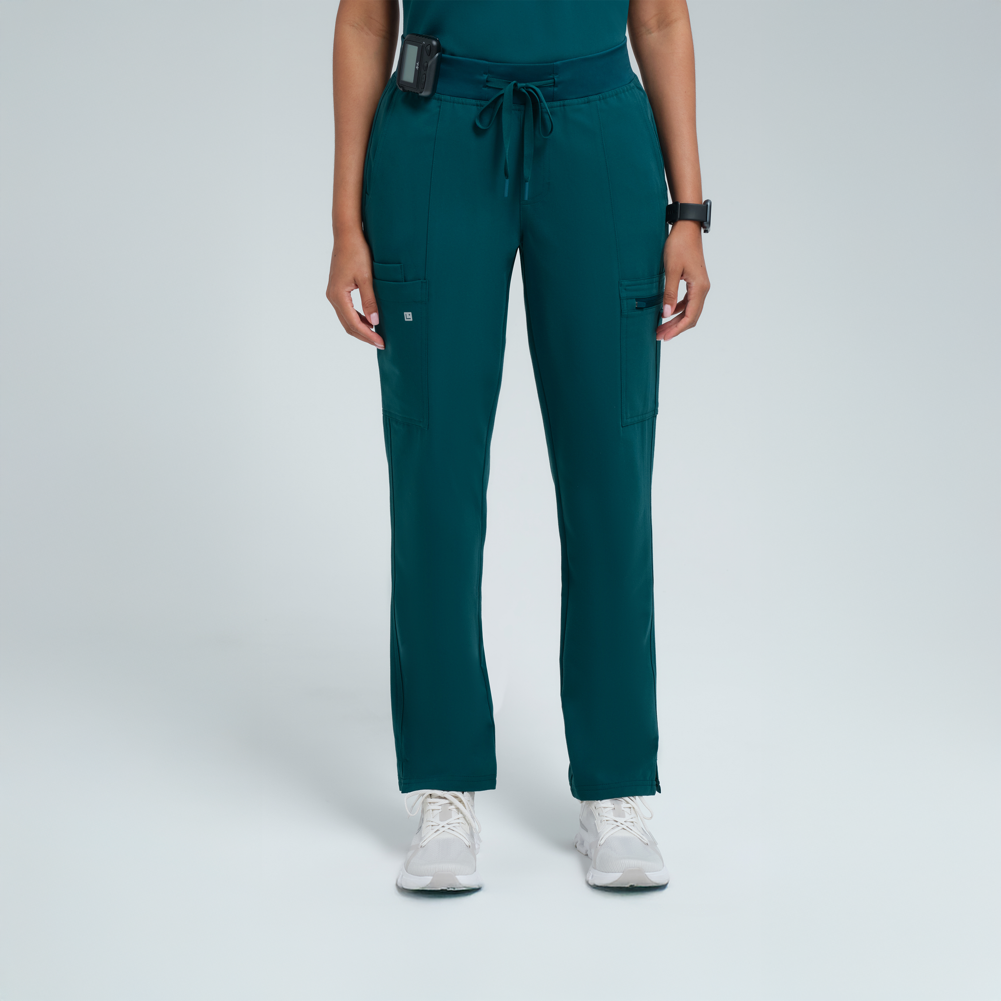 Gaya Skinny Ten-Pocket Women’s Scrub Pants – Legion Blue | Sleeklemon